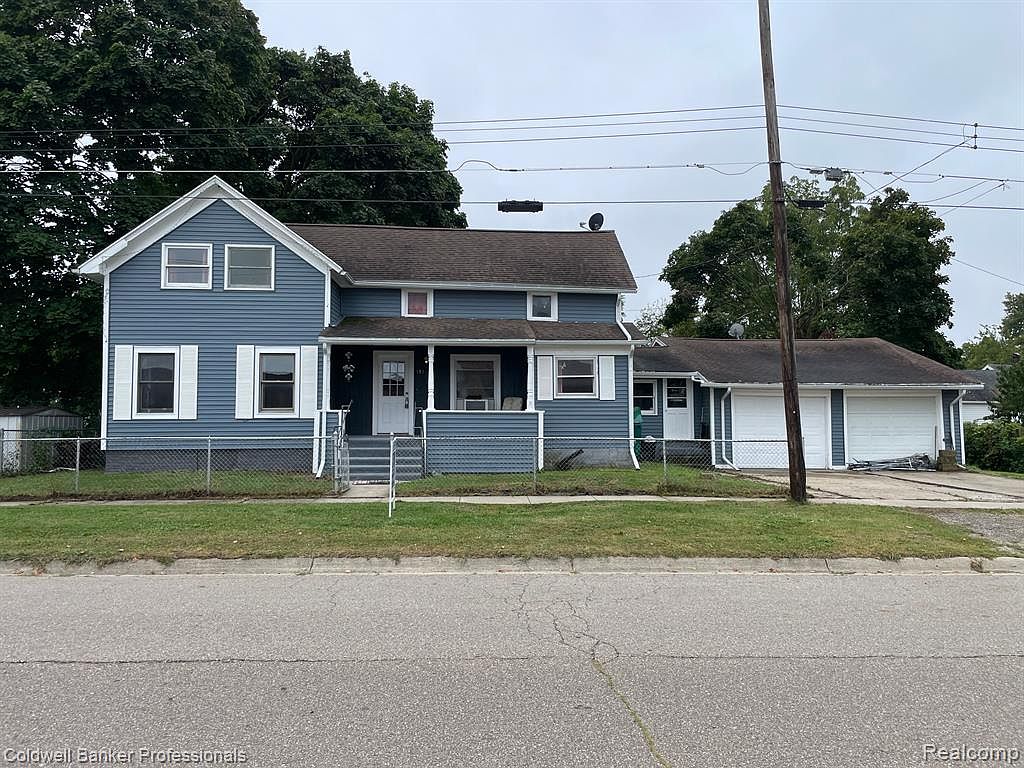 111 W Walker St, Gaines, MI 48436 | MLS #20240070838 | Zillow