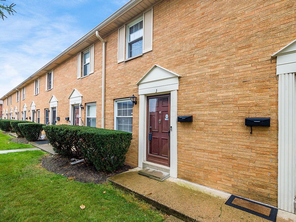 5742 Pine Tree St W APT J, Columbus, OH 43229 | Zillow