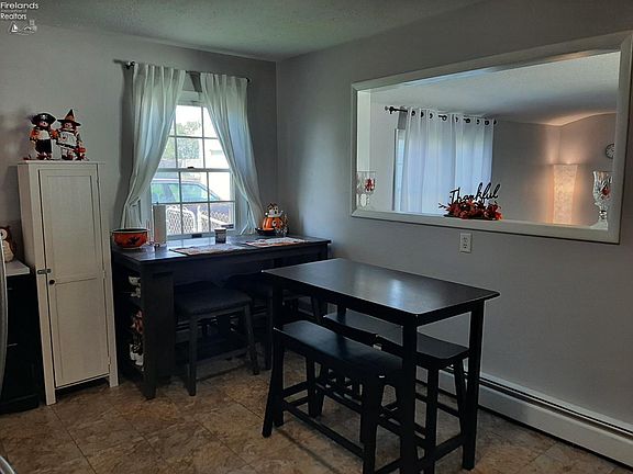 2237 Fallen Timber Dr, Sandusky, OH 44870 | Zillow