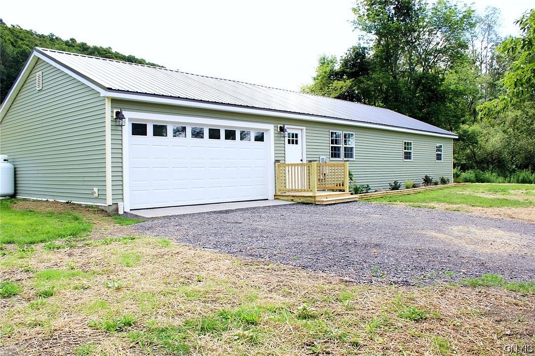 3422 W Cheningo Rd, Truxton, NY 13158 | Zillow