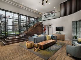 The Q Variel - 6200 N Variel Ave Woodland Hills CA | Zillow