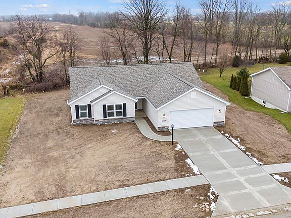 1009 N Walsh St, Garrett, IN 46738 | Zillow