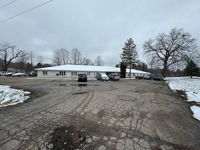 418 West Ormsby Street, Oxford, WI 53952 | Zillow