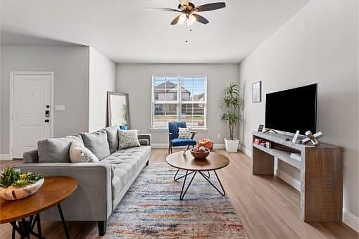 7113 Burnet Rd #341, Austin, TX 78757 | Zillow