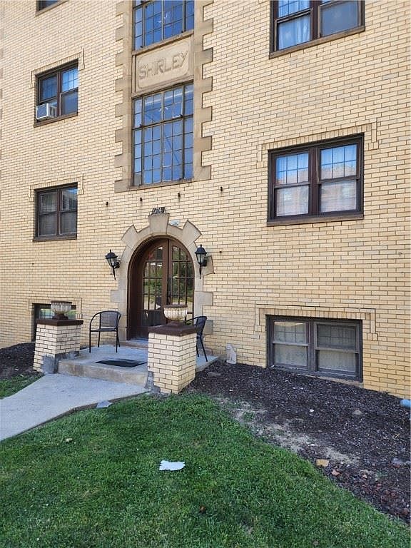 674 Florida Ave APT 5, Pittsburgh, PA 15228 | Zillow