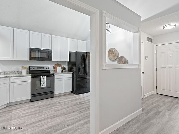 10800 OLD ST AUGUSTINE Road UNIT 201, Jacksonville, FL 32257 | MLS #2032392 | Zillow
