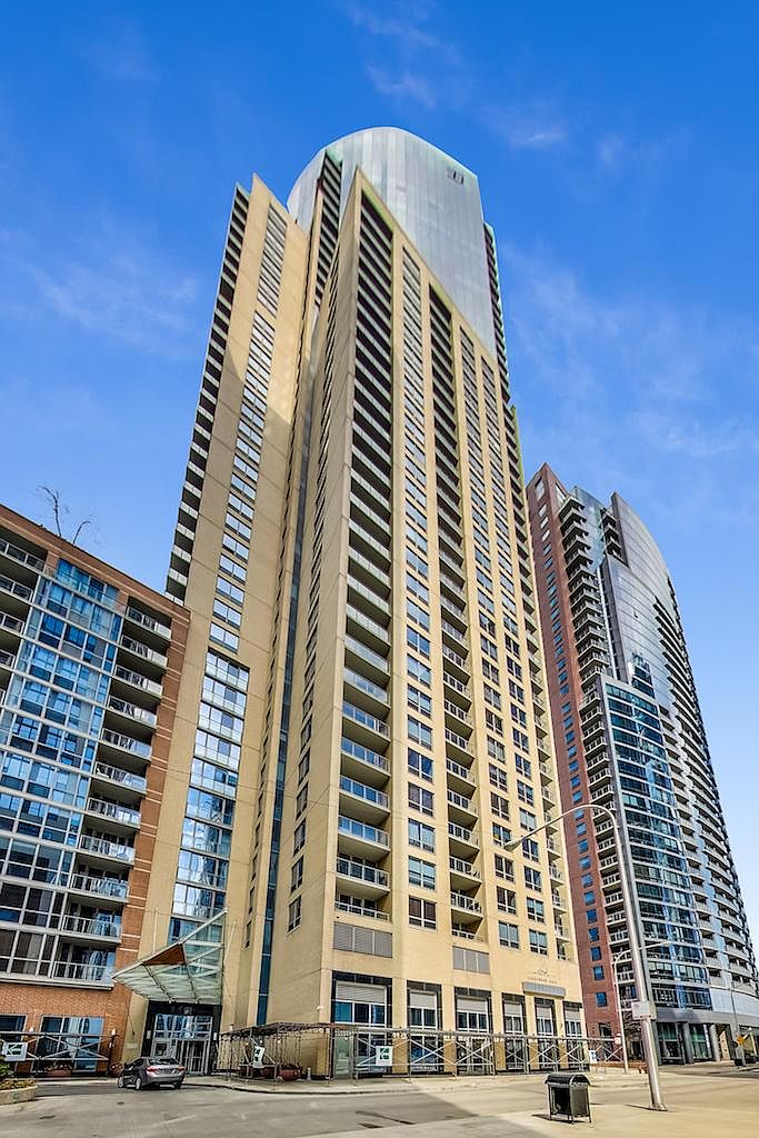 420 E Waterside Dr UNIT 2912, Chicago, IL 60601 | Zillow
