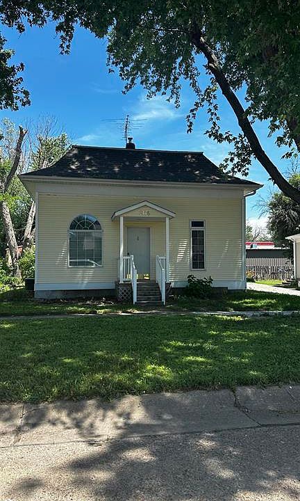 204 S Pearl St, New Sharon, IA 50207 | Zillow