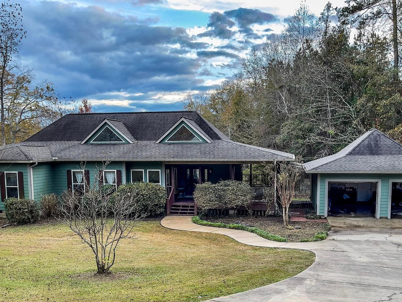 8968 Lake Flora Dr, Lauderdale, MS 39335 | Zillow
