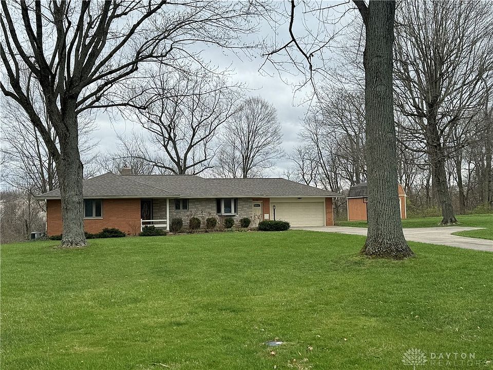 3076 Beech Hill Dr, Spring Valley, OH 45370 | Zillow