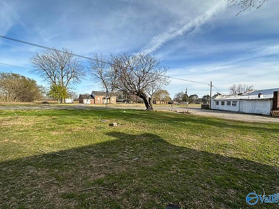 16617 Main St, Town Creek, AL 35672 | MLS #1830871 | Zillow