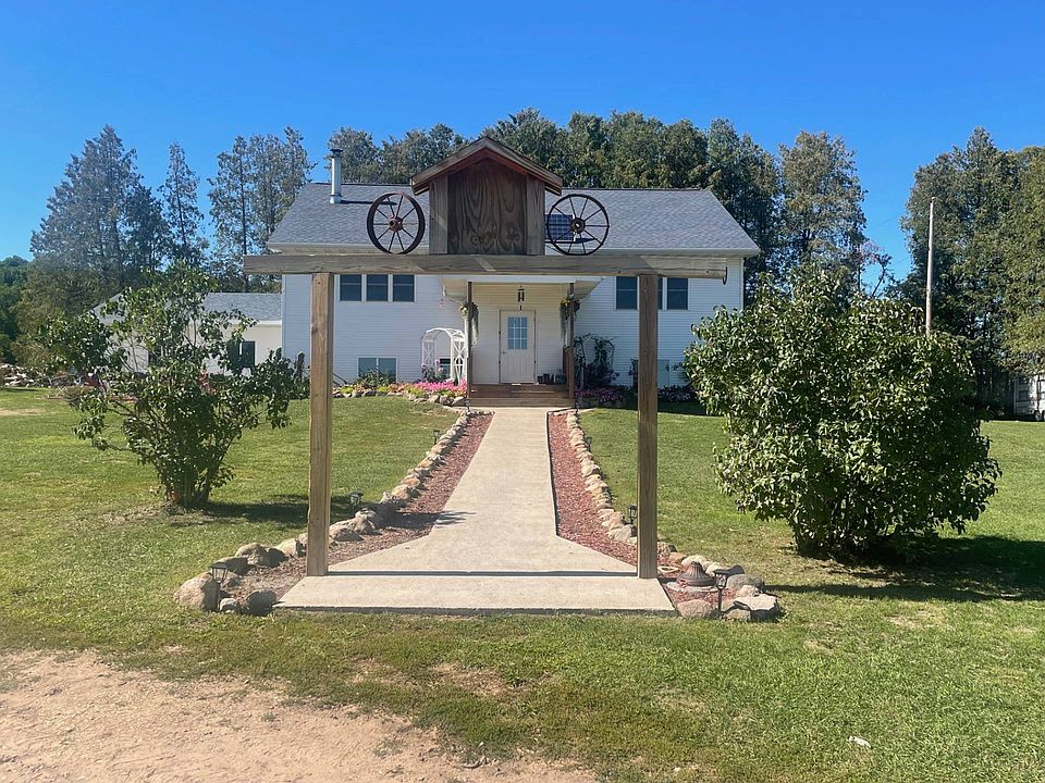 N11535 & N11541 Buckbee Rd, Marion, WI 54950 | MLS #11203460 | Zillow