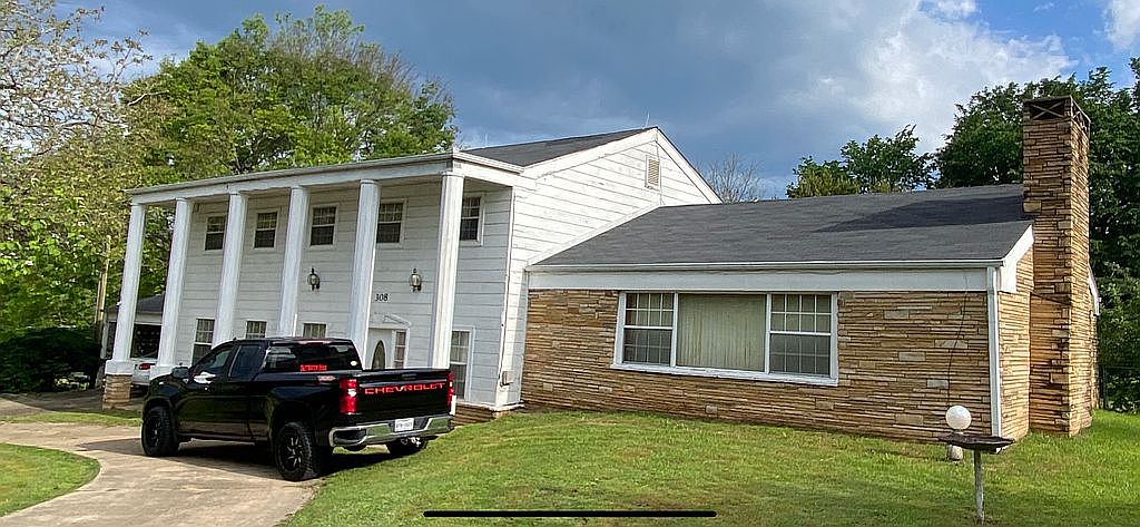 308 E Main St, Hartford, AR 72938 | Zillow
