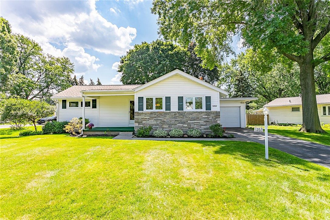 1263 Stone Rd, Rochester, NY 14616 | Zillow