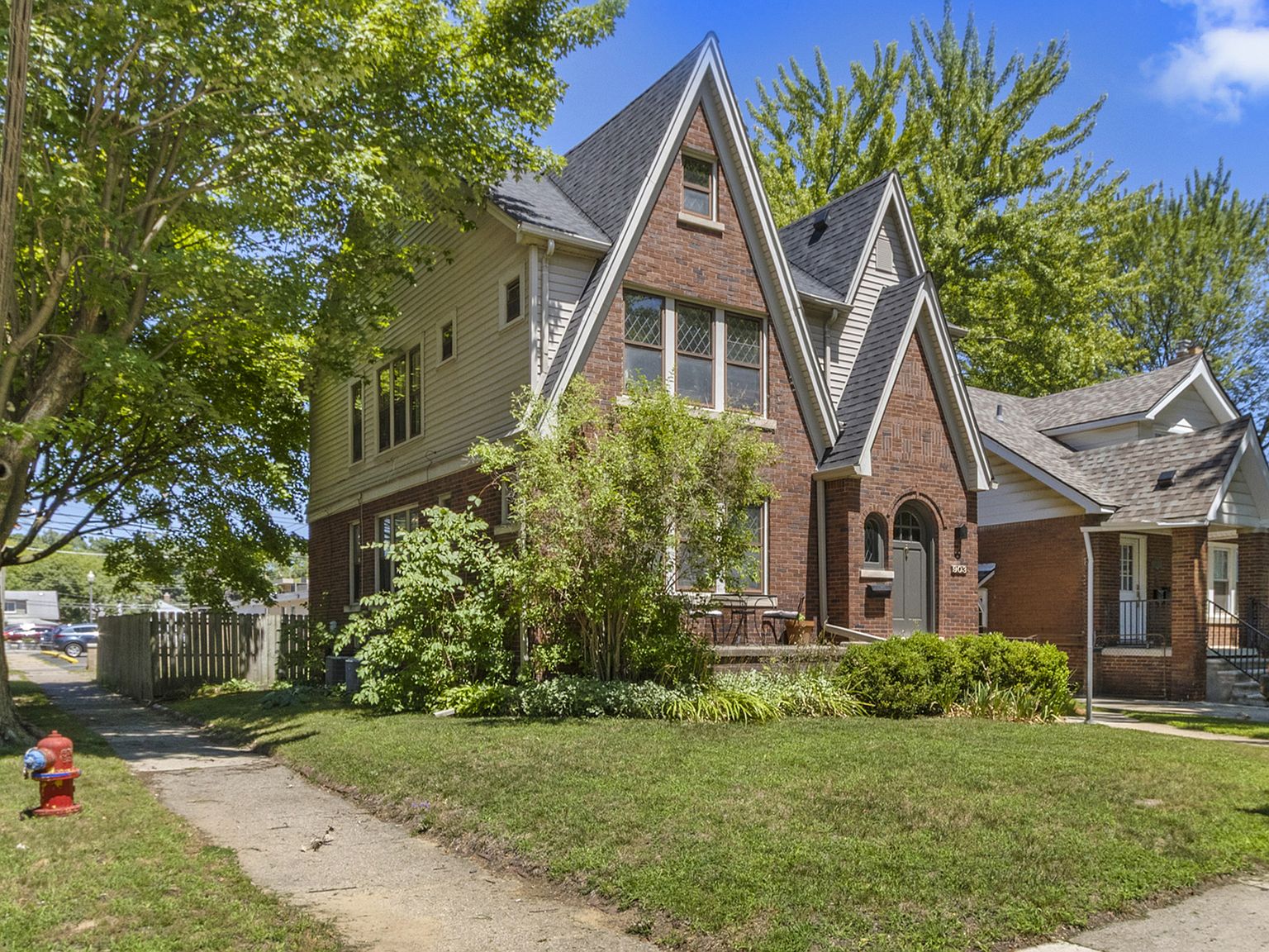 903 E 2nd St #2, Royal Oak, MI 48067 | Zillow