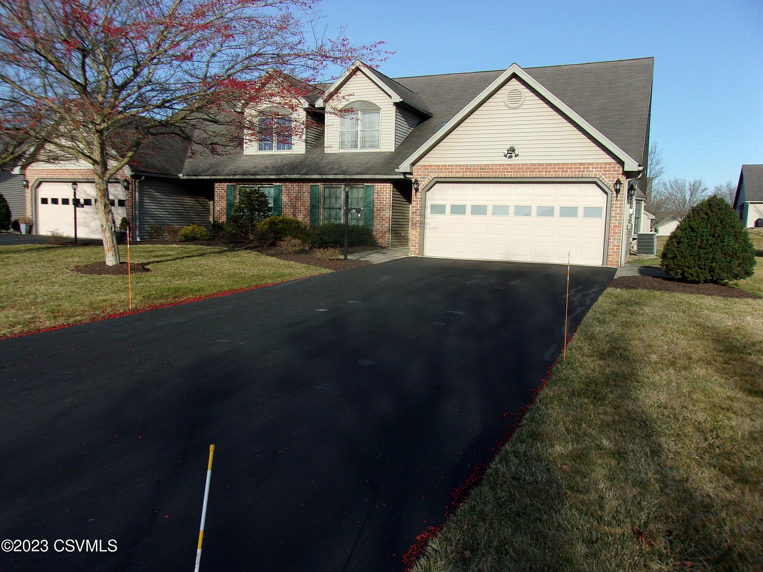 26 Rolling Ridge Dr, Milton, PA 17847 | Zillow