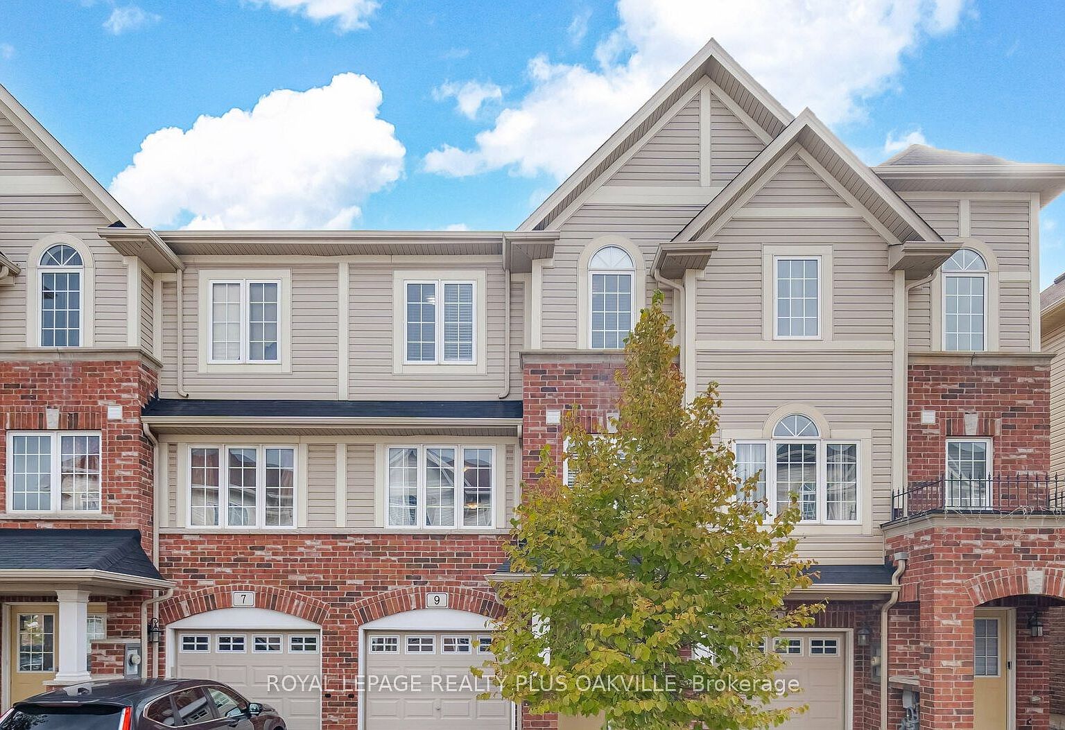 9 Dorchester Ter, Hamilton, ON L8J 0G4 | MLS #X12168909 | Zillow