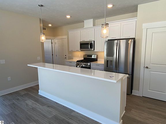 7559 E Meadows Dr #52, Traverse City, MI 49621 | MLS #1926781 | Zillow