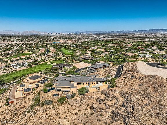 5 Promontory Pointe Ln, Las Vegas, NV 89135 | Zillow