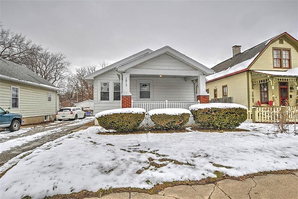1812 E Lawrence St, Decatur, IL 62521 | Zillow