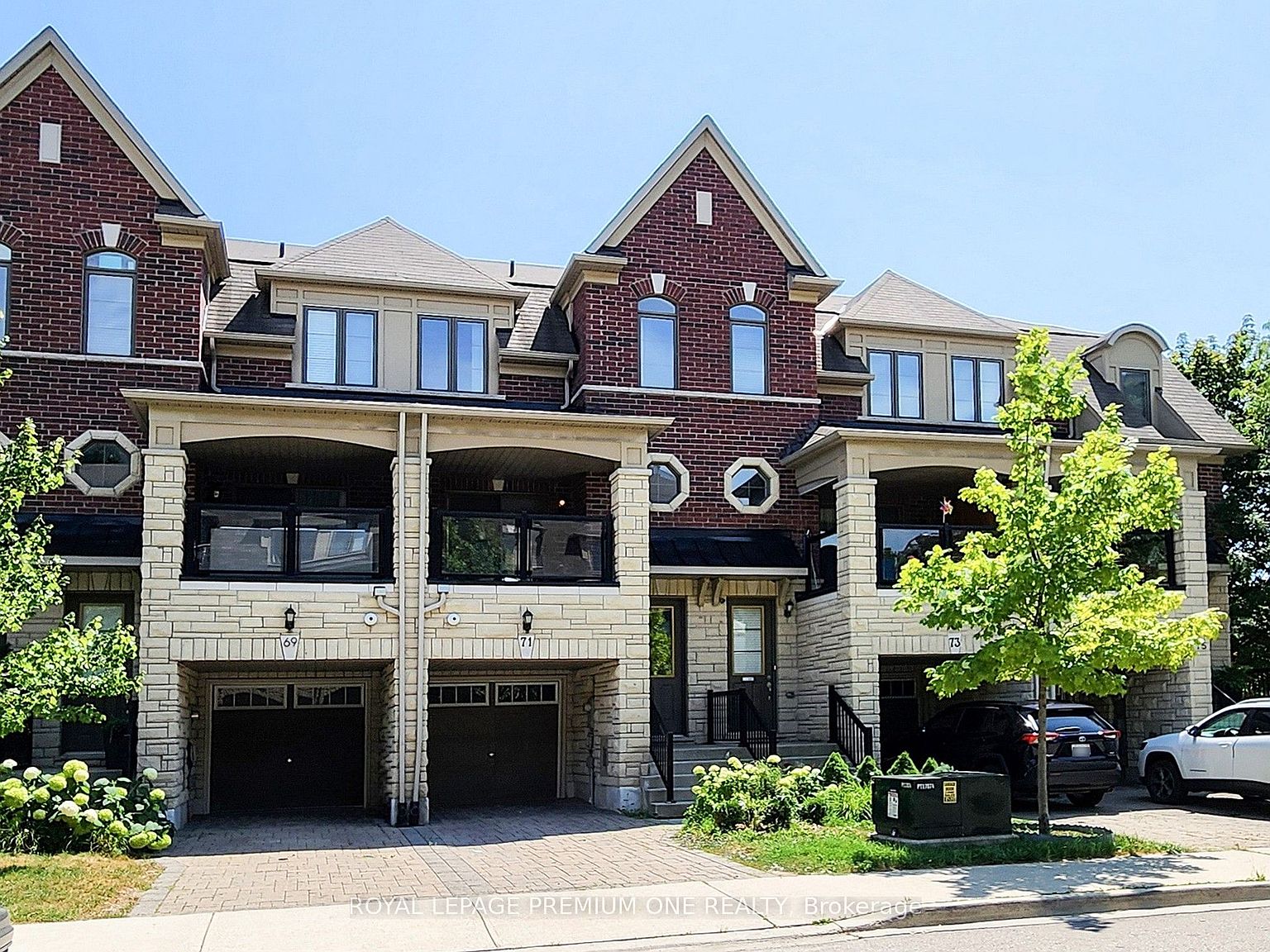 71 Dryden Way N, Toronto, ON M9R 0B2 | MLS #W12789720 | Zillow