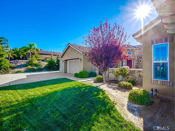 3086 Crystal Ridge Ln, Colton, CA 92324 | MLS #IV24246736 | Zillow