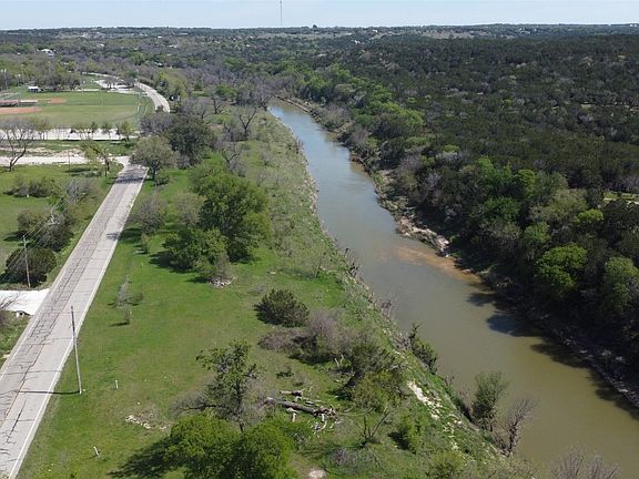 Lots 7 16 Barnard St, Glen Rose, TX 76043 | MLS #20564470 | Zillow