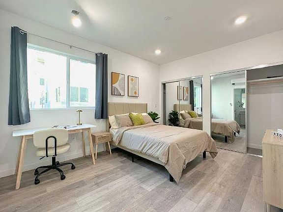 1110 S Oxford Ave #DR3-1124, Los Angeles, CA 90006 | Zillow