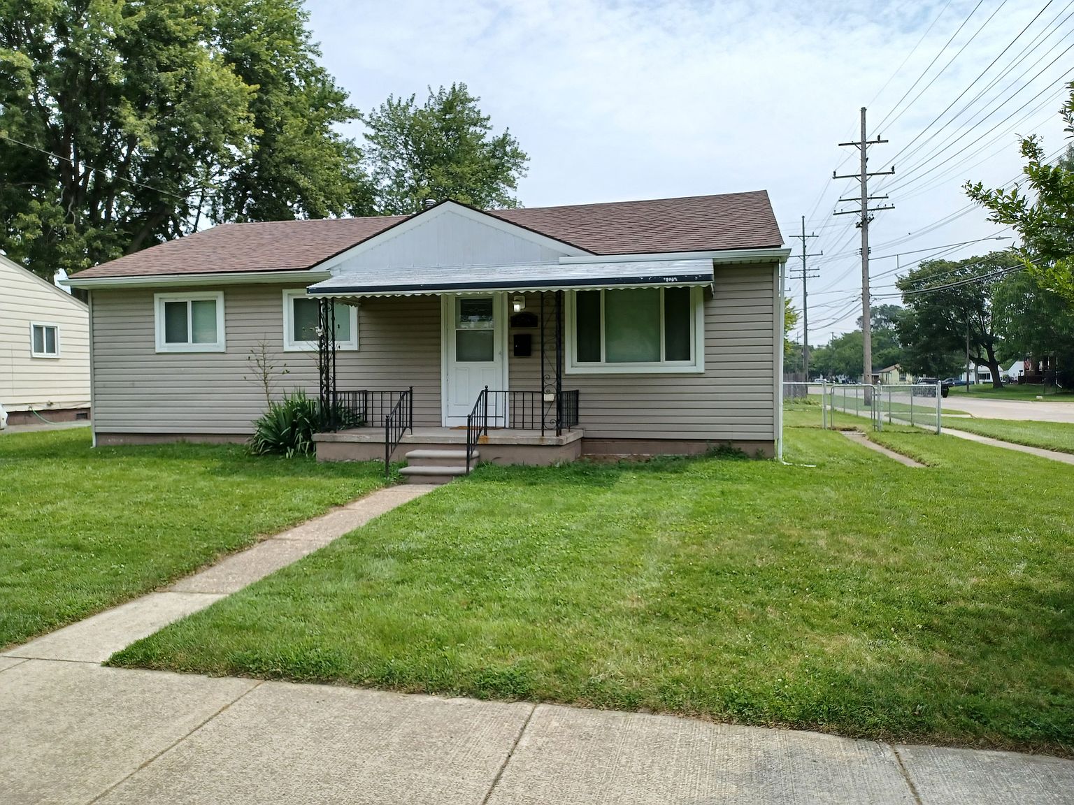 21708 Weller Ave, Warren, MI 48089 | Zillow