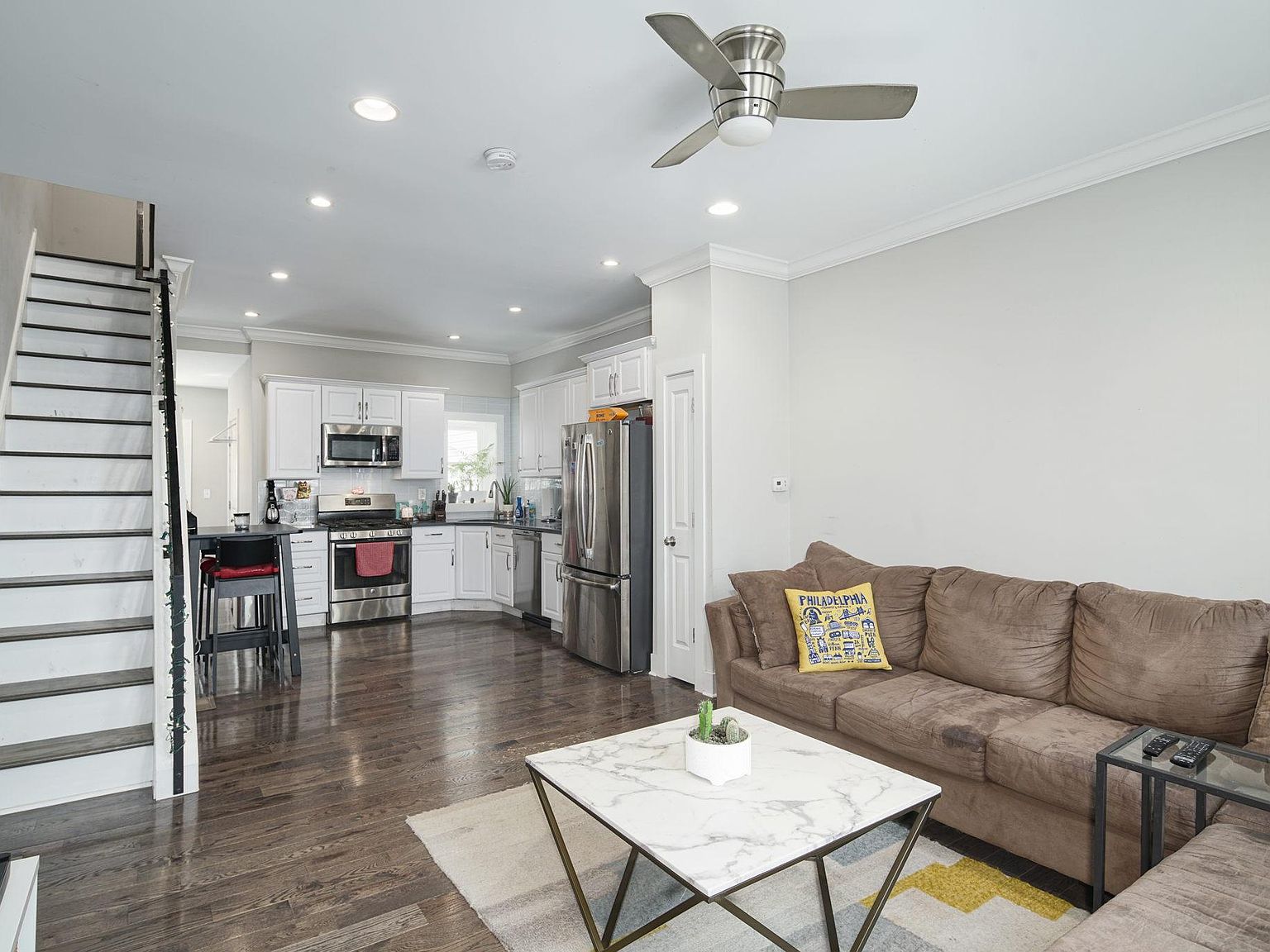 1942 Gerritt St #1, Philadelphia, PA 19146 | Zillow