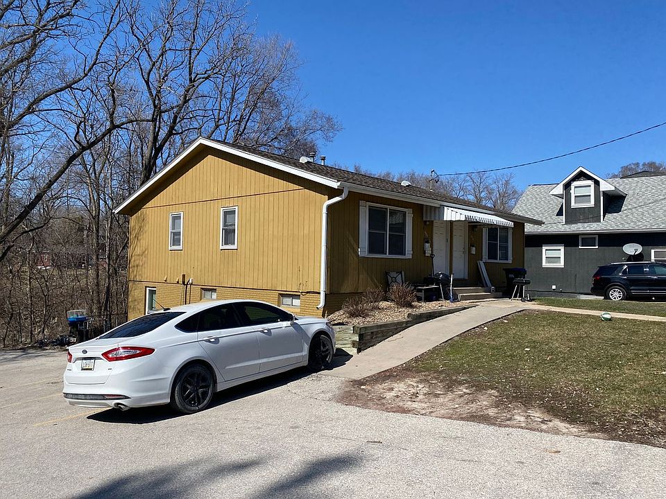 927 N Dodge St, Iowa City, IA 52245 | Zillow