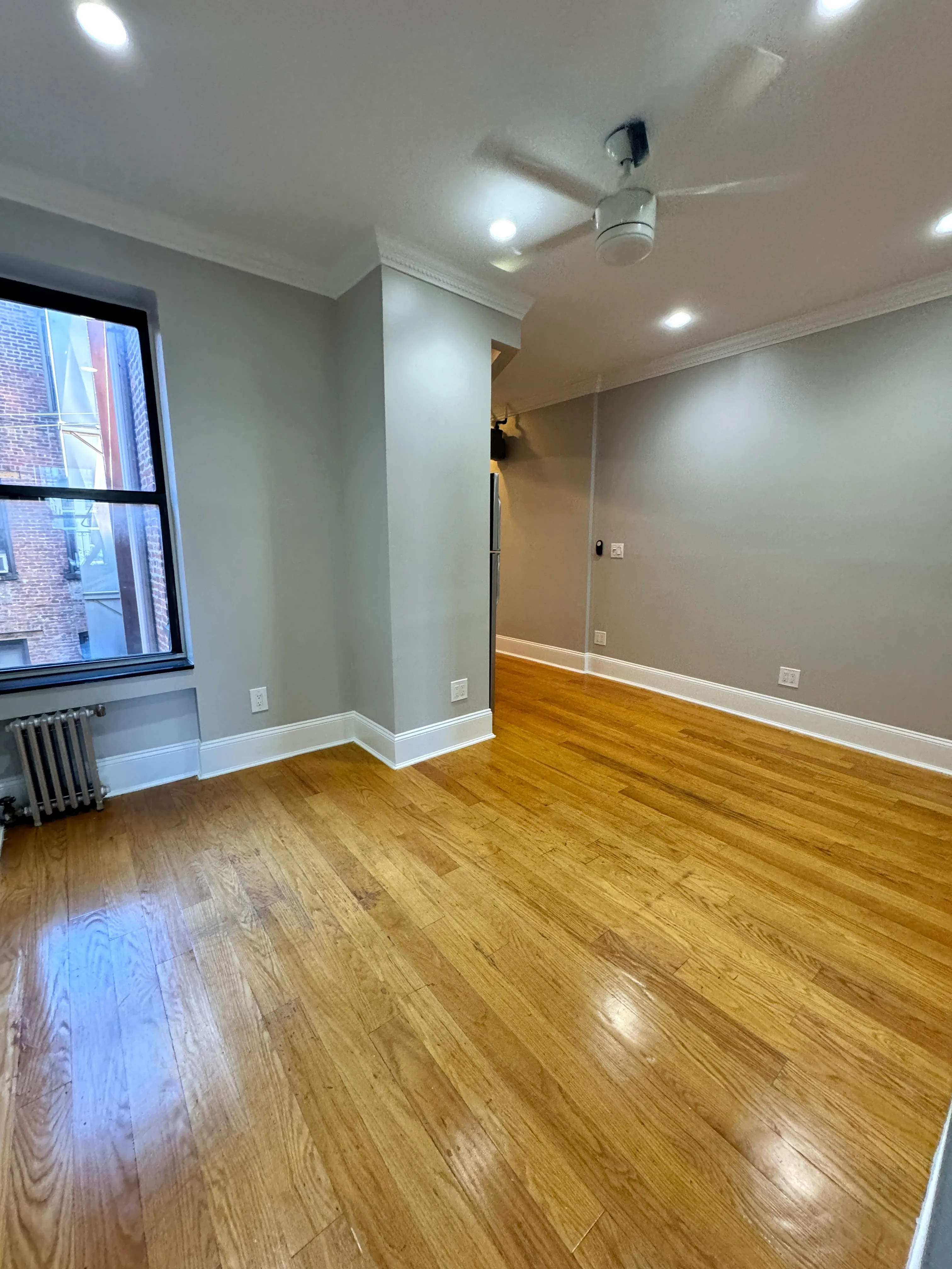 442 Lorimer Street #16A in Williamsburg, Brooklyn | StreetEasy