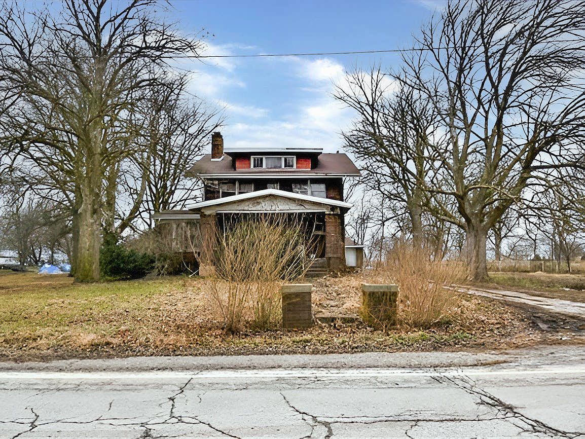 15962 N 2300 East Rd, Merna, IL 61761 | Zillow