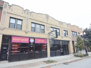2054 W Irving Park Rd Chicago IL | Zillow