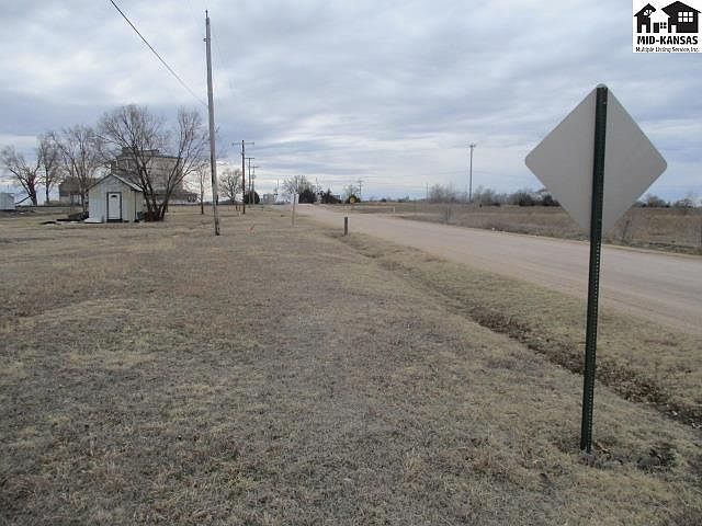 422 S Main St, Partridge, KS 67566 | MLS #48126 | Zillow