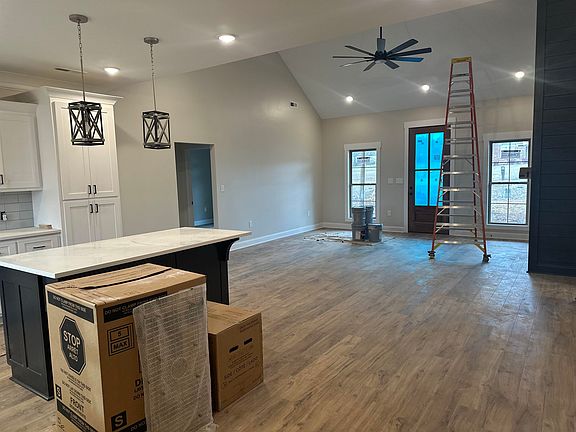 214 Elgin Hills Dr, Rogersville, AL 35652 | Zillow