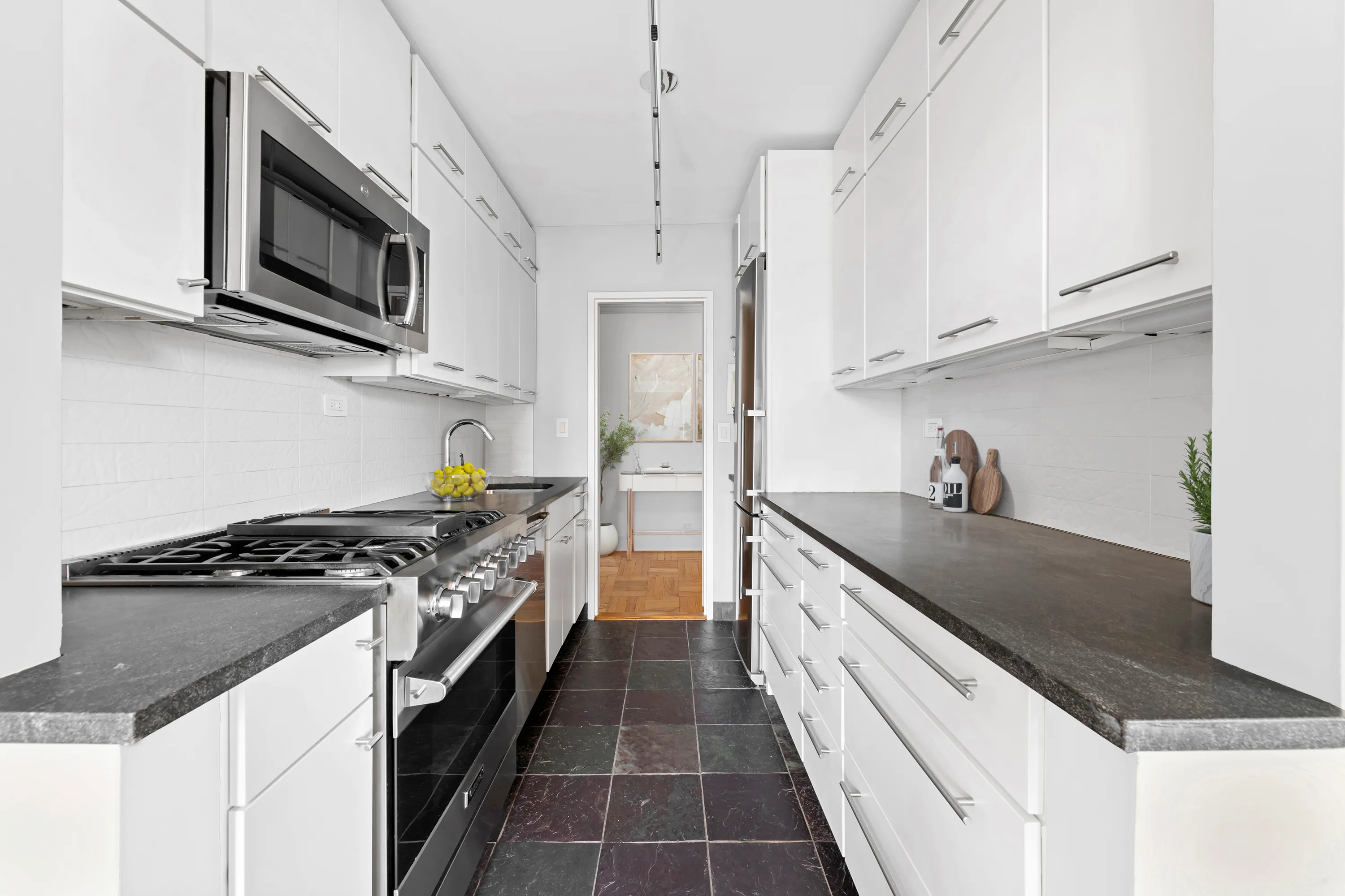 500 East 83rd Street #10J in Yorkville, Manhattan | StreetEasy