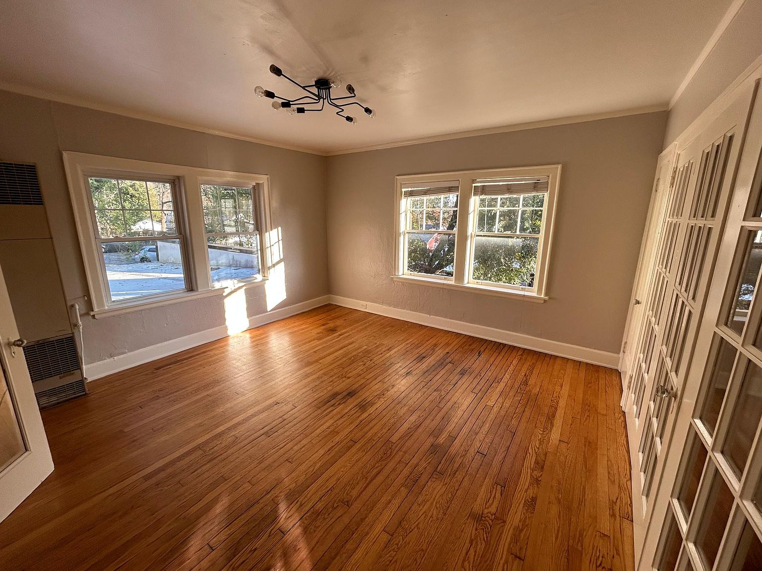 137 E Chestnut St #8, Asheville, NC 28801 | Zillow