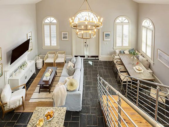 221 Ashley Ave, Charleston, SC 29403 | MLS #23004914 | Zillow