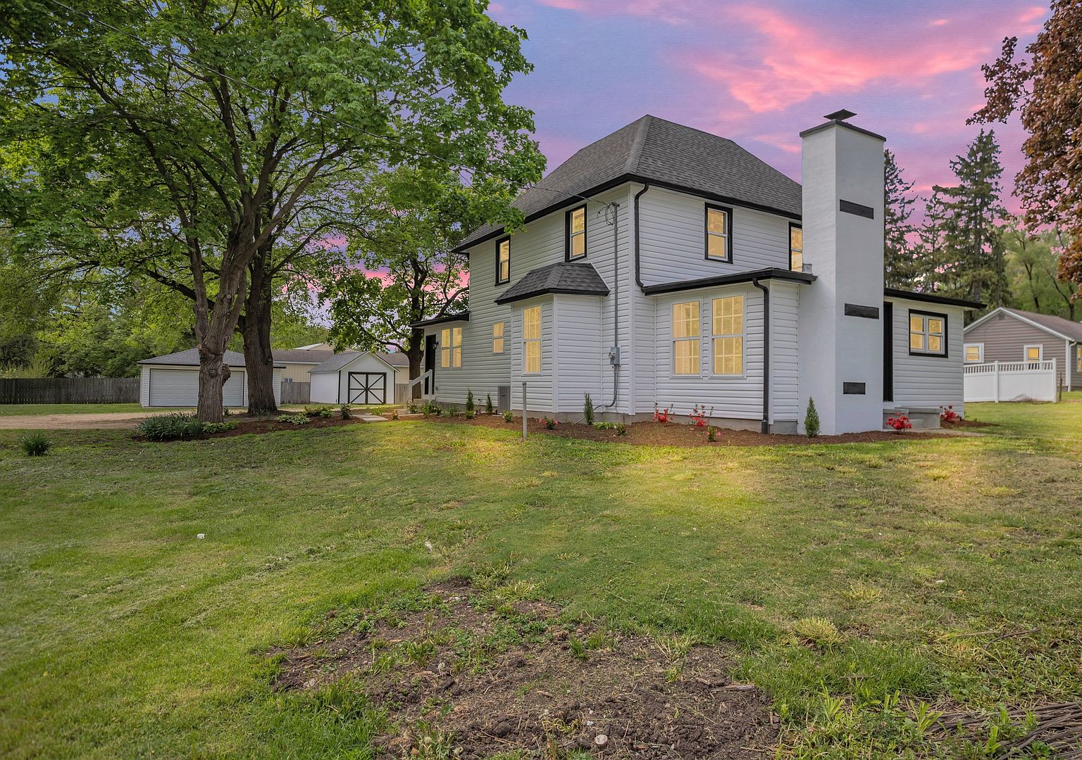 4N020 Lafox Rd, St Charles, IL 60175 | Zillow
