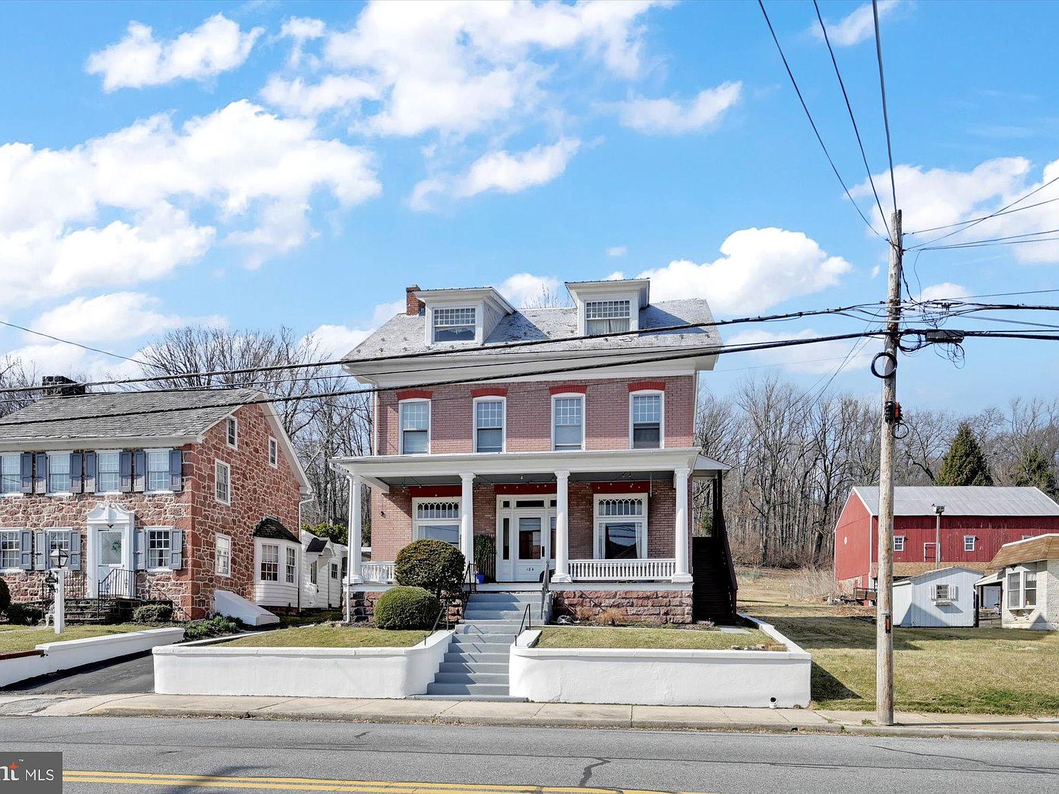 184 E Main St, Adamstown, PA 19501 | Zillow