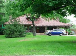 18 Ridge Rd, Pleasant Ridge, MI 48069 | Zillow