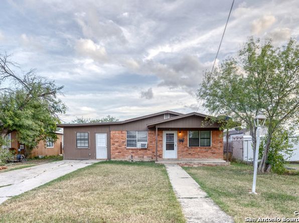 Crystal City TX Real Estate - Crystal City TX Homes For Sale | Zillow