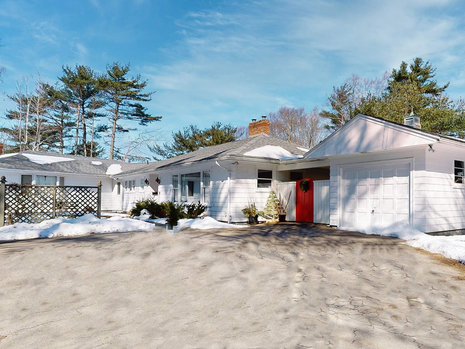 2224 Purcells Cove Rd, Halifax, NS B3P 1C7 | Zillow