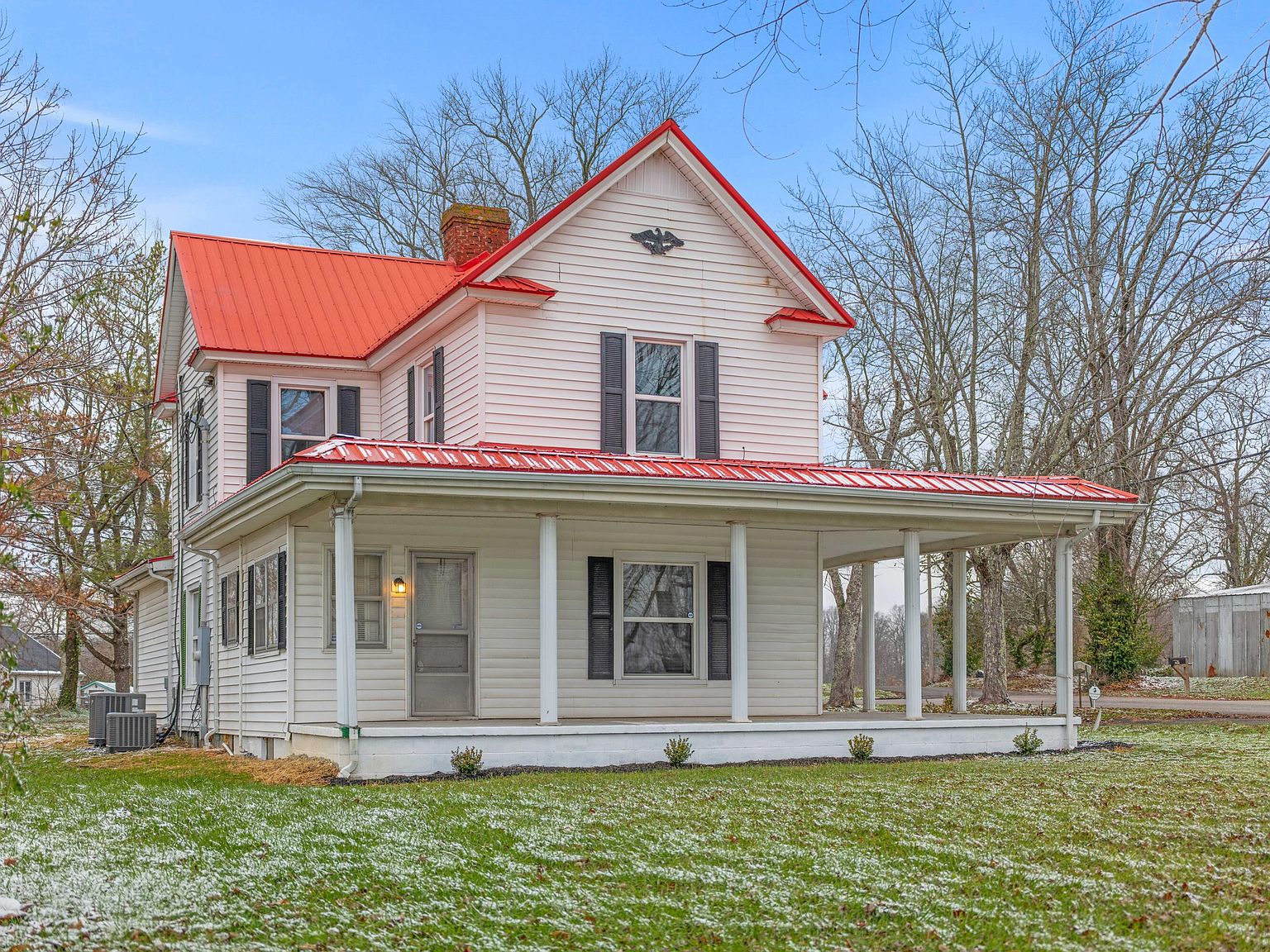 765 State Highway 328 W, Waynesburg, KY 40489 | MLS #25507868 | Zillow