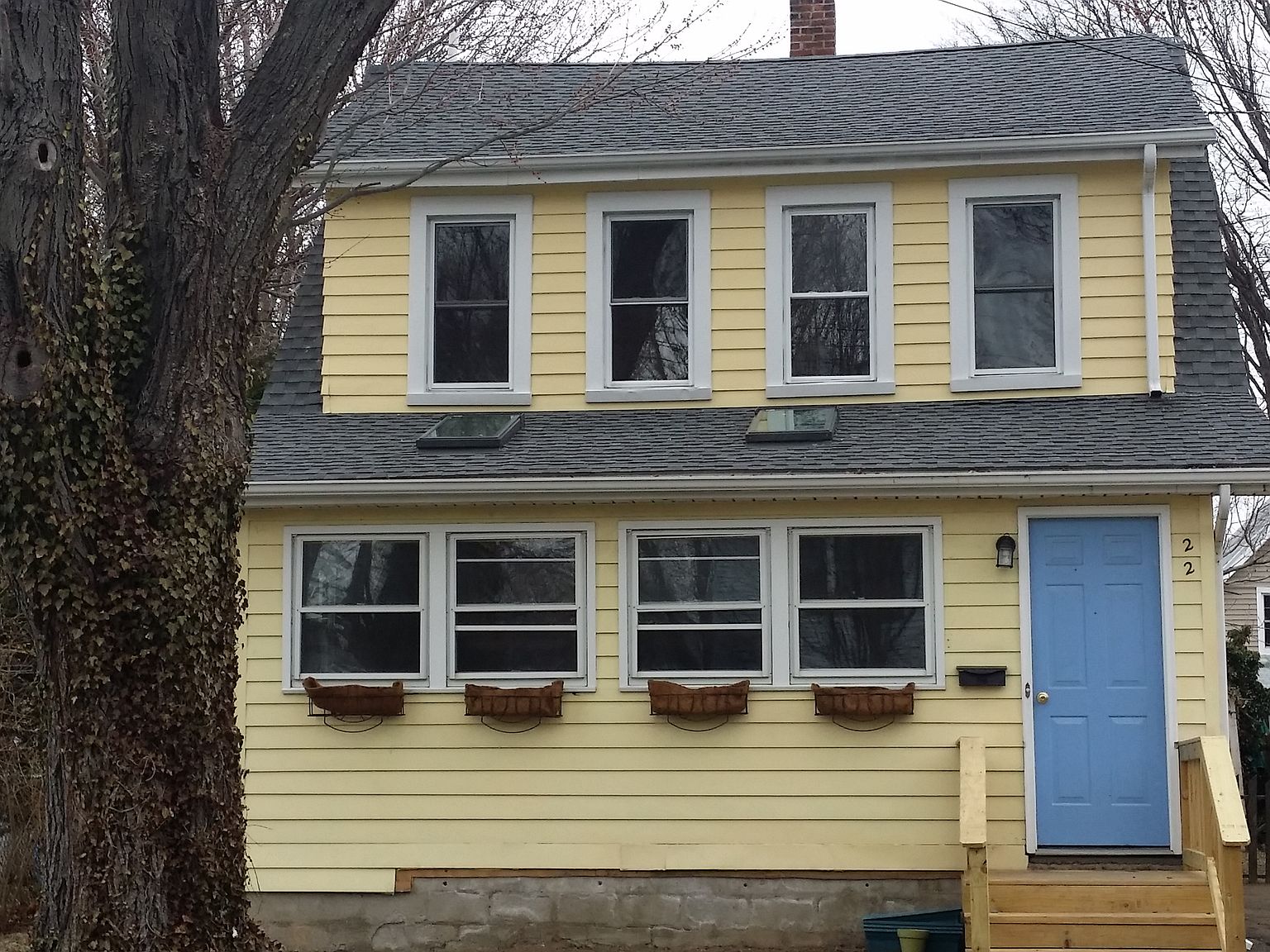 22 Devol St, Milford, CT 06460 | Zillow