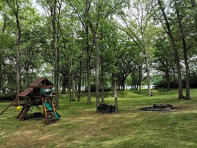 2740 Forrest Green Dr, Decatur, IL 62521 | Zillow