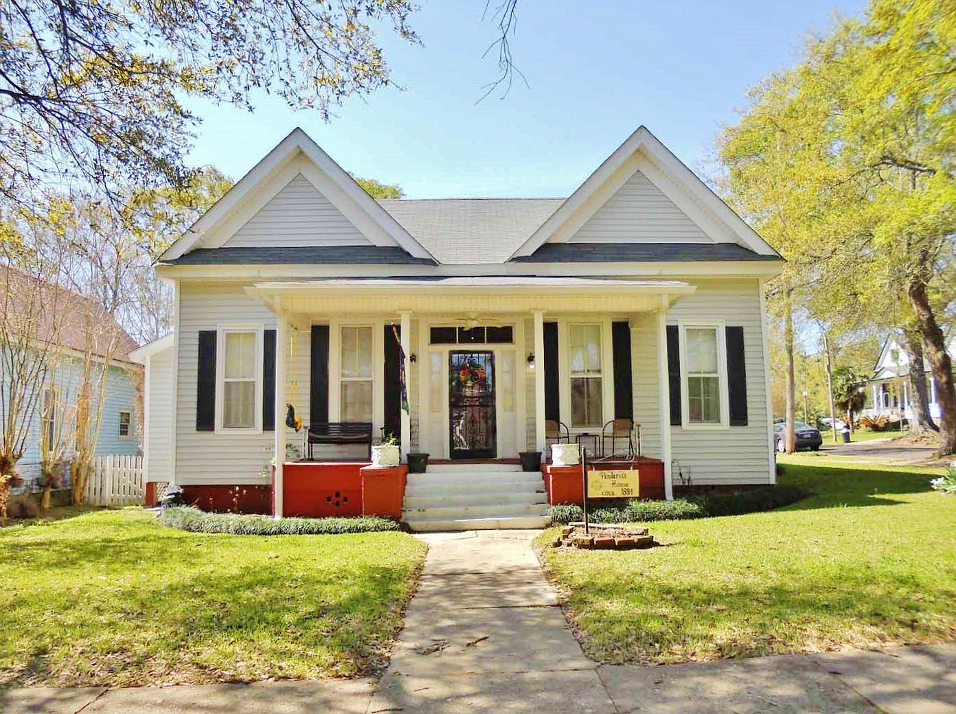 200 Magnolia St, Magnolia, MS 39652 | Zillow