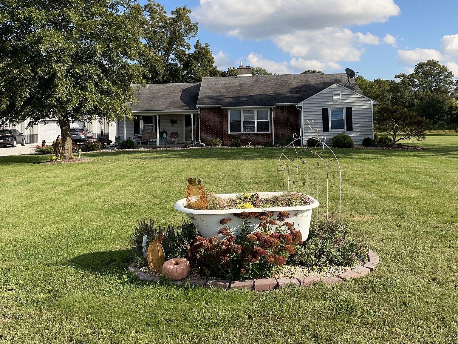 12264 Cypress Rd, Richview, IL 62877 | Zillow