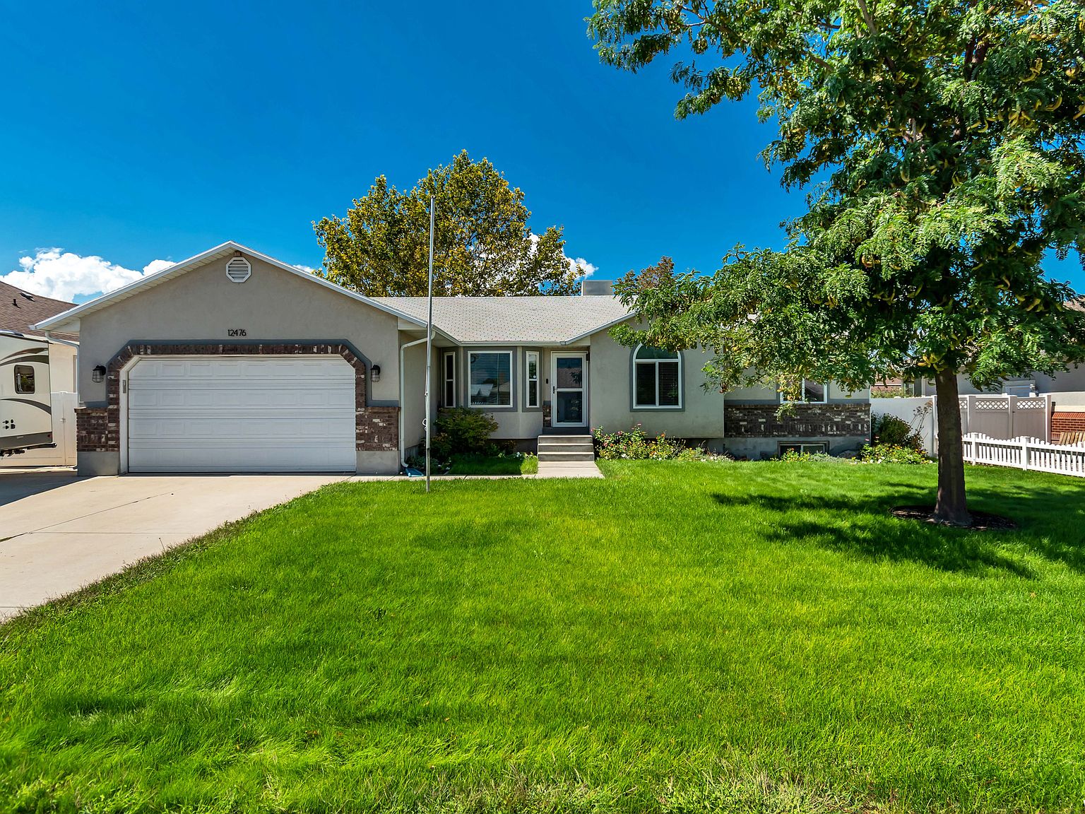 12476 S 1255 W, Riverton, UT 84065 | MLS #1896912 | Zillow